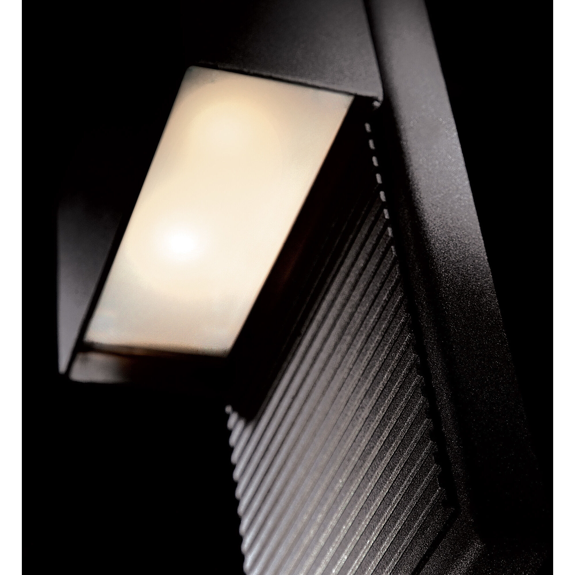 Modern Forms WS-W2308-BK Hiline LED 8 inch Black Outdoor Wall Light in 8in.